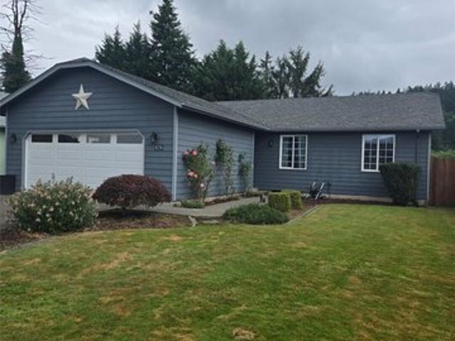 4236 Pennsylvania St, Longview, WA 98632
