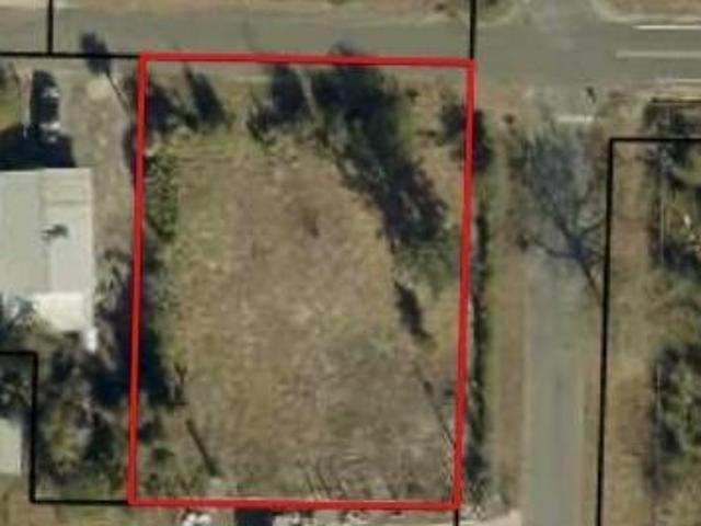 4237 Mill Bayou Rd, Panama City, FL 32404