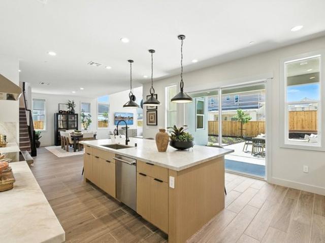 4237 Langley Rd, Dublin, CA 94568