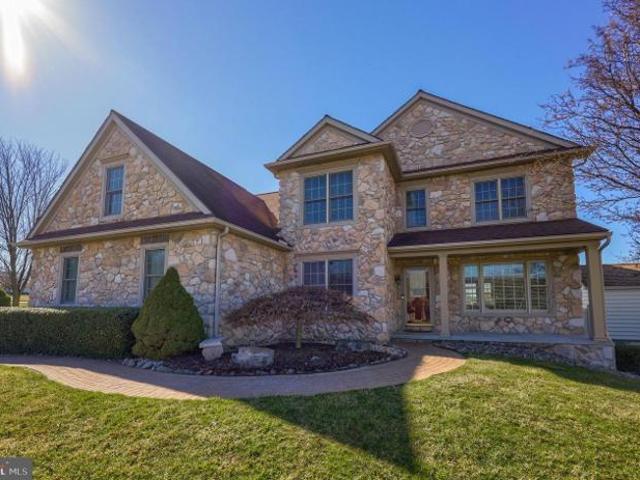 4237 Peach Orchard Hollow, York, PA 17402