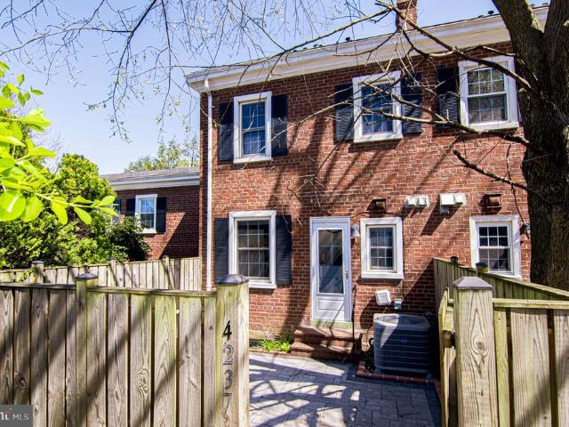 4237 32Nd Road S