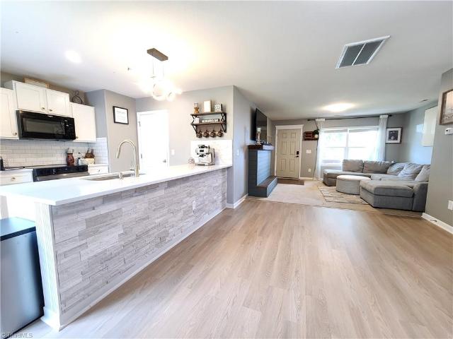 4239 Kendall Farms Way