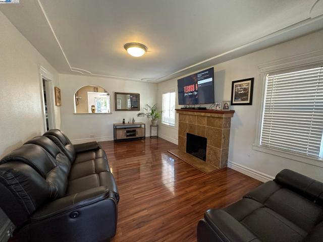 4239 Quigley Pl, Oakland, CA 94619 | MLS #41130