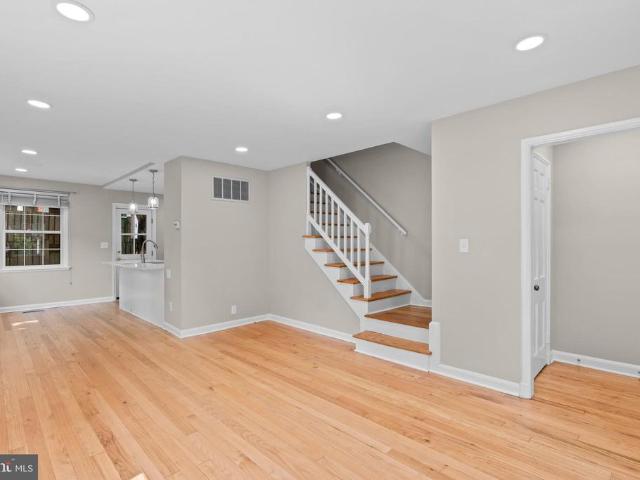 4239 32Nd Road S