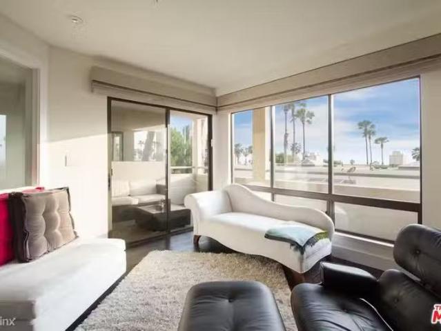 42306281 130 Ocean Park Blvd #333