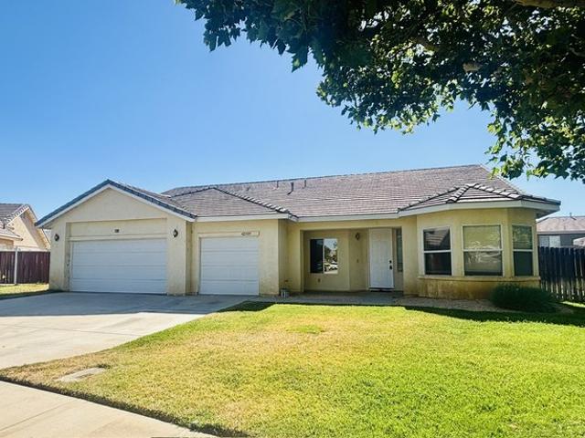 42309 Portland Ln, Lancaster, CA 93536