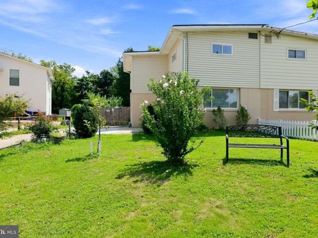 4230 Ardmore Pl, Fairfax, VA 22030