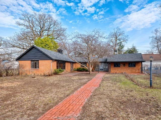 4230 Ewing Ave N, Robbinsdale, MN 55422 | MLS #7043