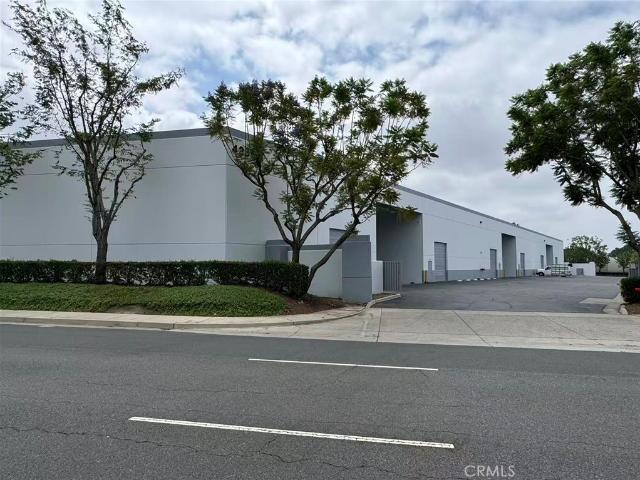 4230 E. Airport Dr