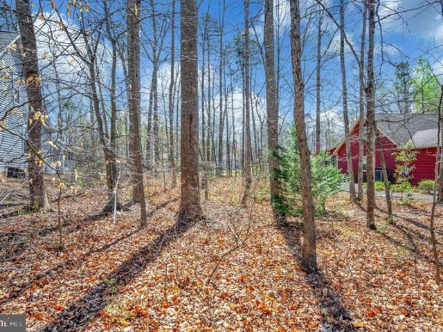 4230 Lakeview Pkwy, Locust Grove, VA 22508