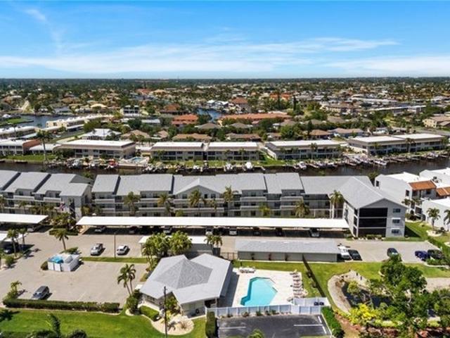 4230 SE 20th Pl Apt 302, Cape Coral, FL 33904