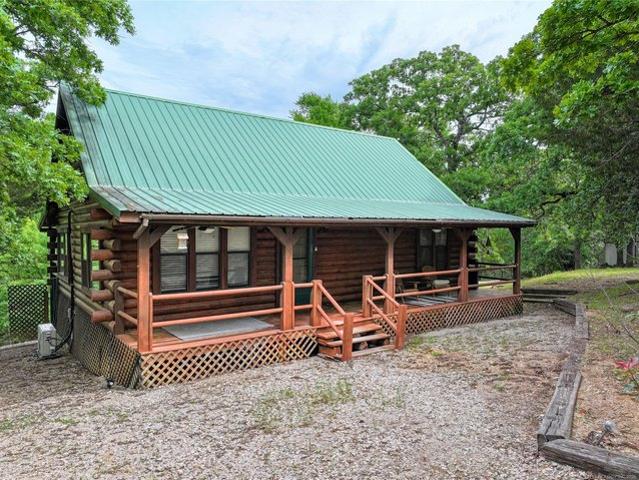4230 Warren Dr, Sulphur, OK 73086