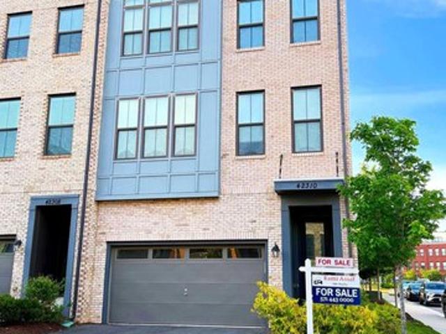 42310 Crawford Ter, Brambleton, VA 20148