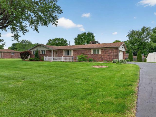 4231 N Sherry Drive