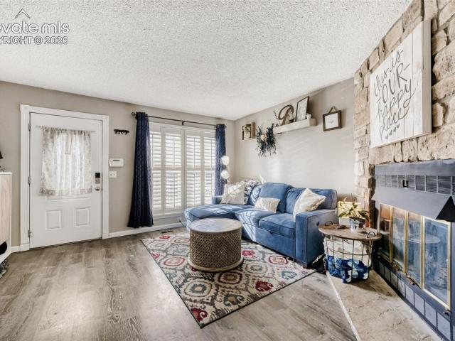 4231 Charleston Drive