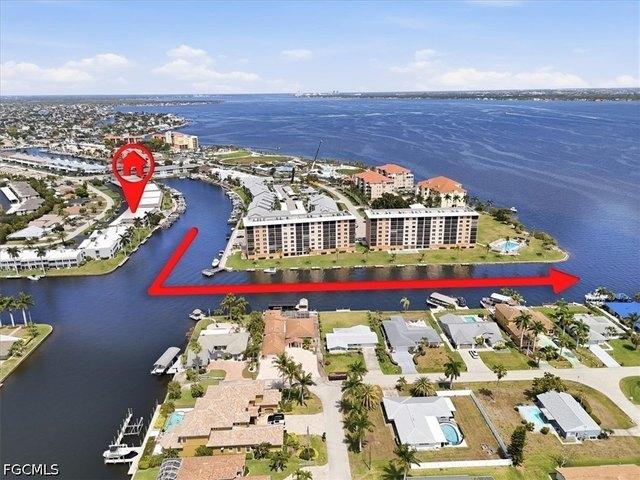 4231 SE 19th Pl Apt 2J, Cape Coral, FL 33904