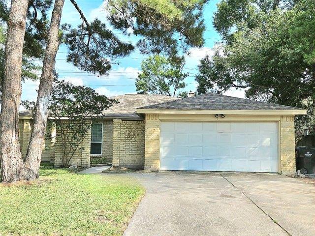 4231 Southchase Ln, Houston, TX 77014