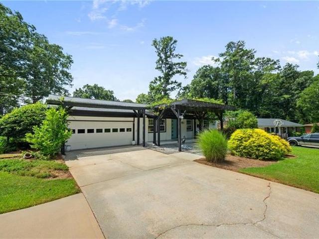 4231 Theresa Ct, Tucker, GA 30084