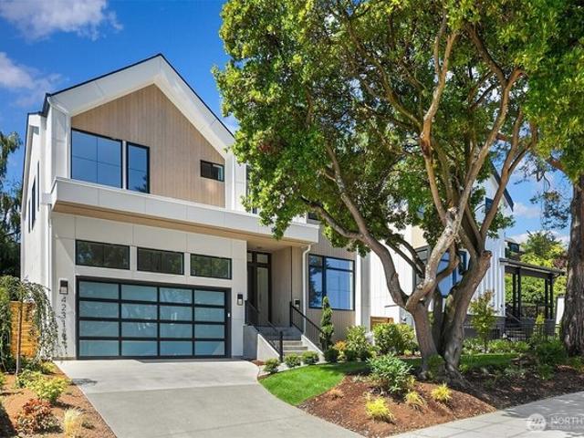 4231 53rd Ave NE, Seattle, WA 98105