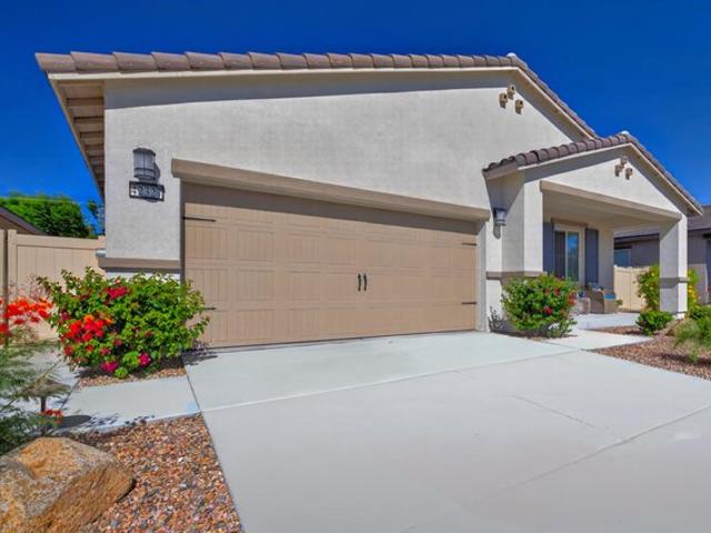 42327 Palisades Dr, Indio, CA 92203