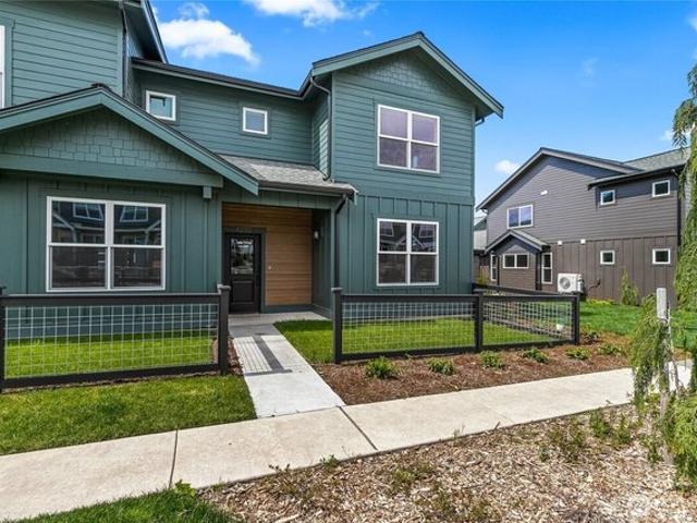 4232 Melrose Ln, Bellingham, WA 98226