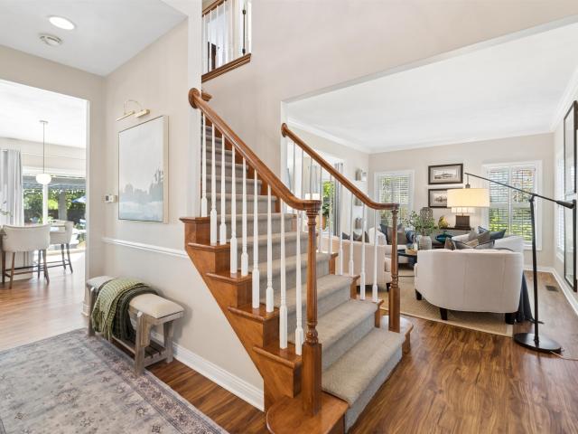 4232 n terraview drive