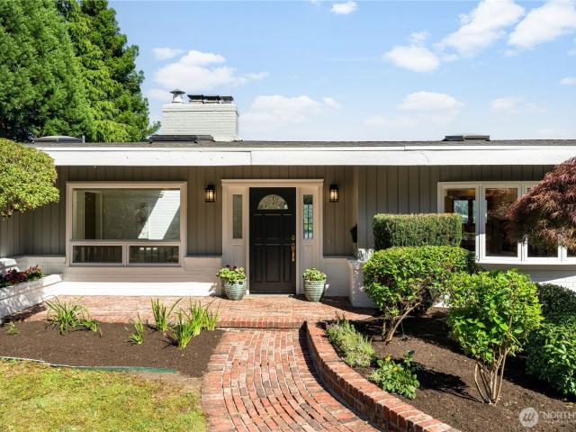 4232 Shoreclub Drive