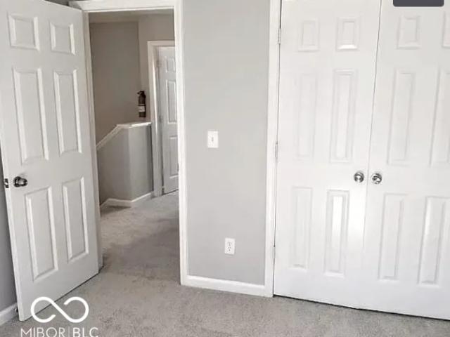 4233 Carson Lane