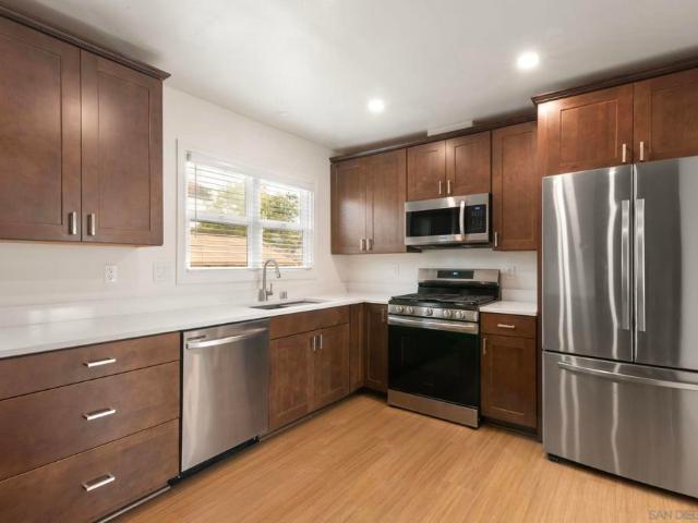 4233 Pepper Dr