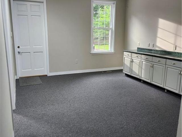 4233 Pleasant Hill Road