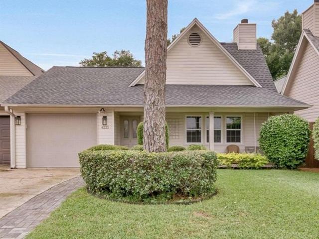 4233 Spanish Trail Pl, Pensacola, FL 32504