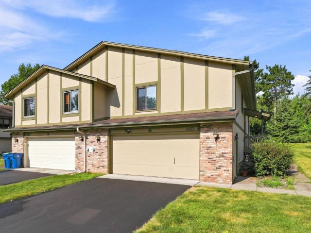 4233 Thornhill Lane