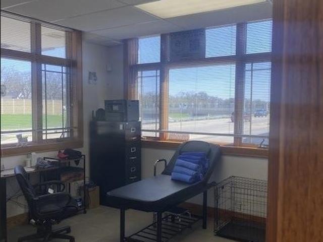 4233 W Beltline Hwy Road