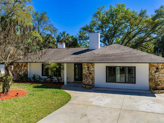 4233 1st St SW, Vero Beach, FL 32968 | Compass
