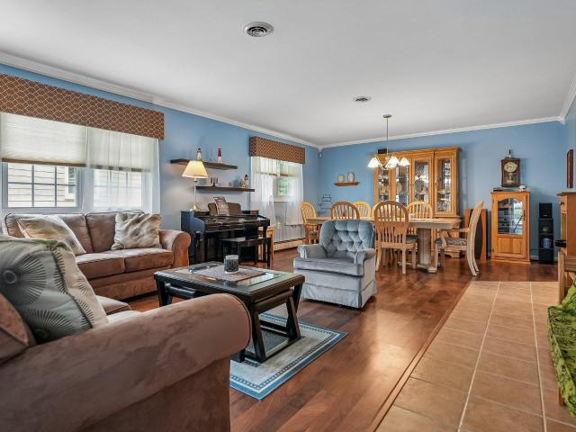 423 Costa Mesa Drive