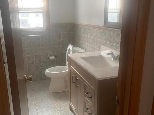 423 Clarkson Ave # 2