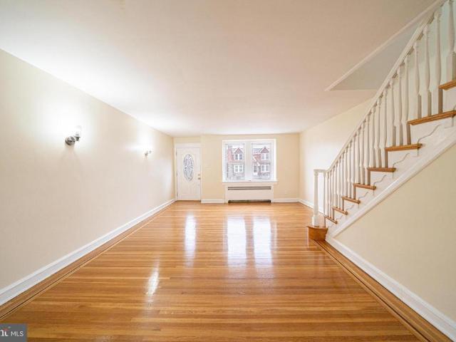 423 Alcott Street