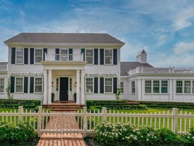 423 Arbor Cir, Celebration, FL 34747