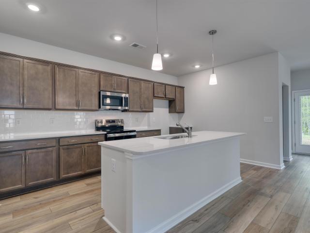 423 Atamasco Ct