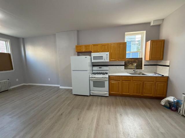 423 Baldwin Ave Unit 1, Jersey City, US, NJ