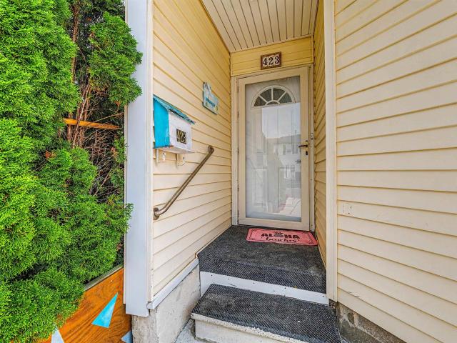 423 Berkshire Ave