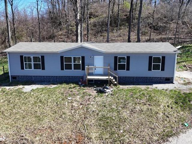 423 Bertram Hollow Rd, Garrison, KY 41141