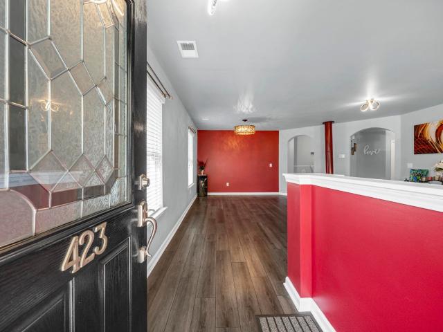 423 Bradington Way