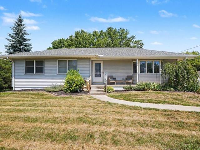 423 Glidden Rd, Beaverton, MI 48612
