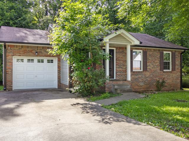 423 Donna Dr