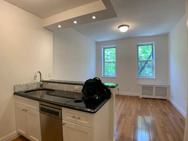 423 East 83rd Street, Unit 2G