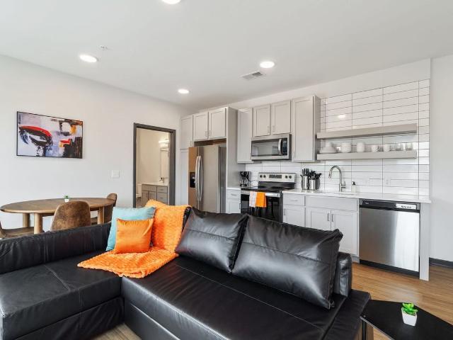 423 East Michigan Street 2 Bedroom Apartment for Rent at 423 E Michigan St #1541772P, Indianapolis, IN 46204 Downtown Indianapolis