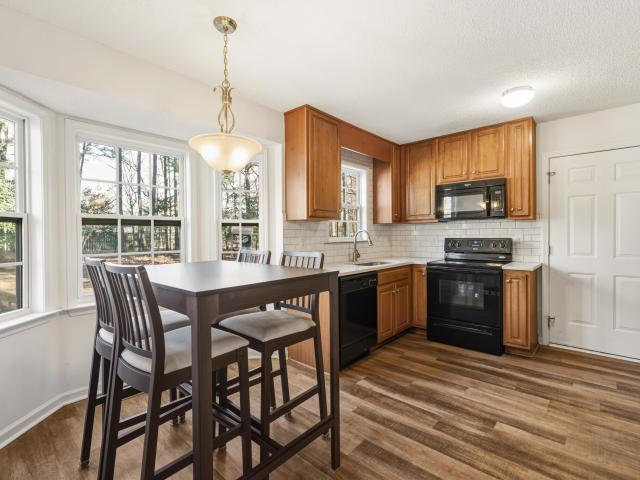 423 Kinsman Ct, Fuquay Varina, NC 27526 | MLS #10181