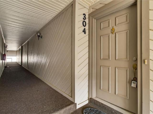 423 Harbour PT # 304