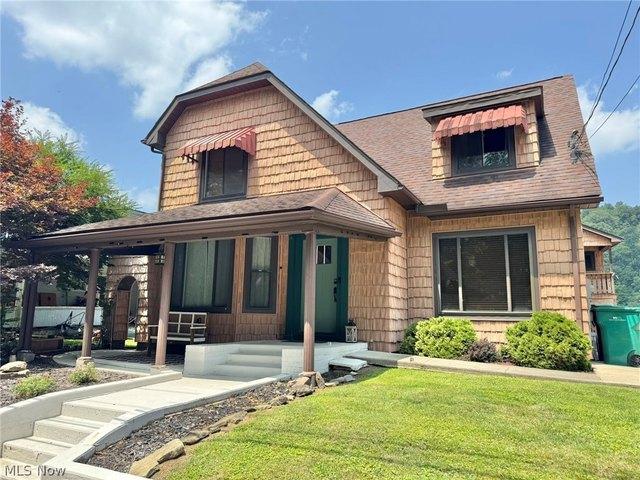 423 High St, Grantsville, WV 26147